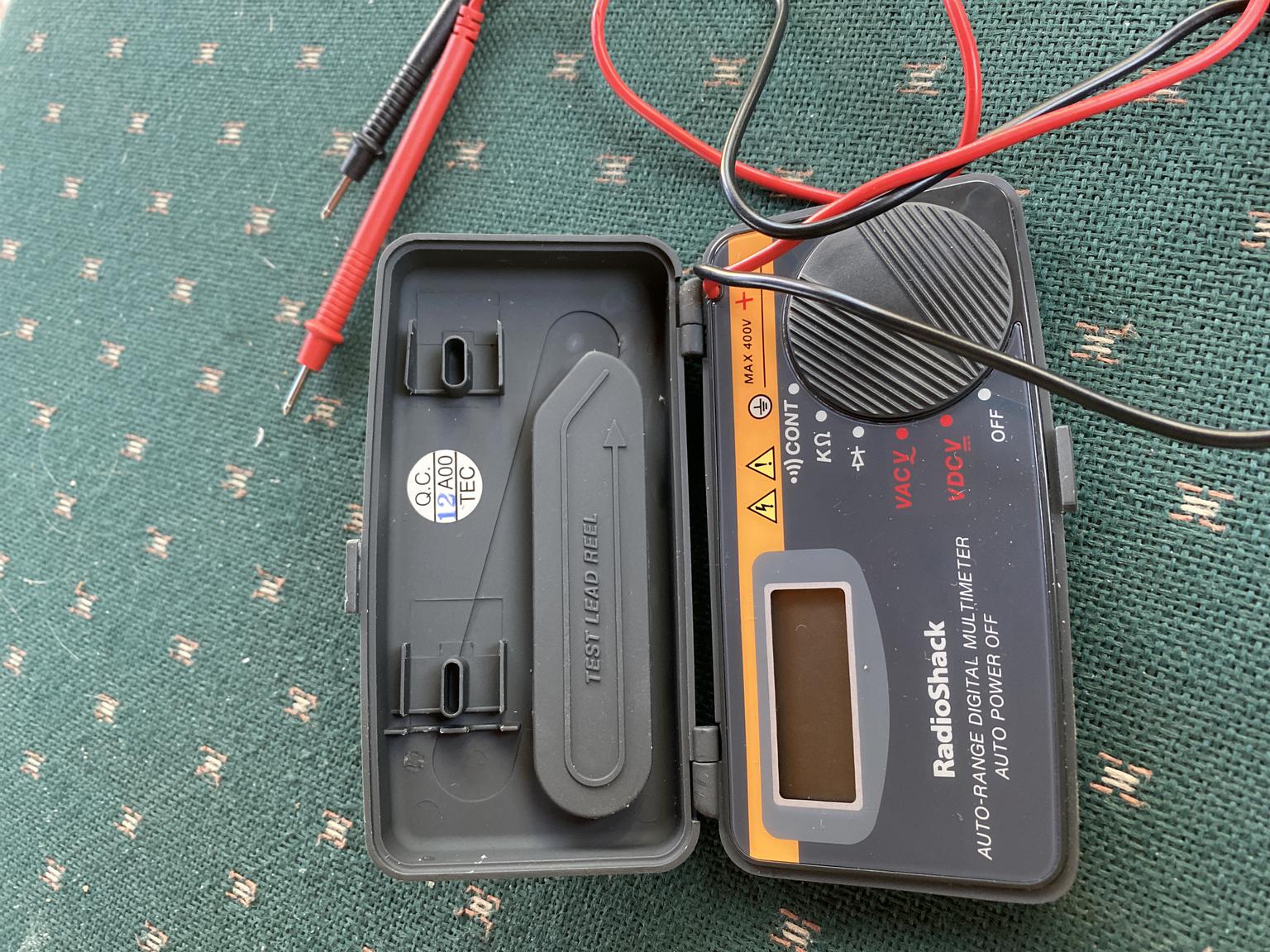 Radio Shack Multimeter 22 802